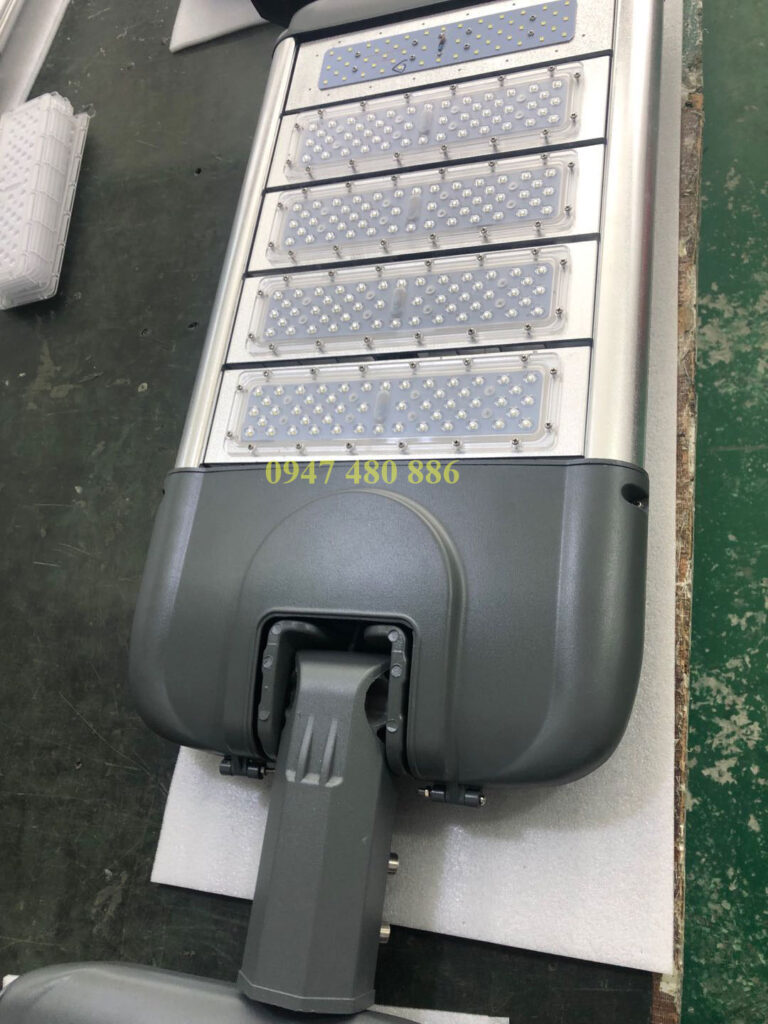 Đèn đường led 120w - Đèn đường led L28 - kết nối GPRS chống sét 10kv